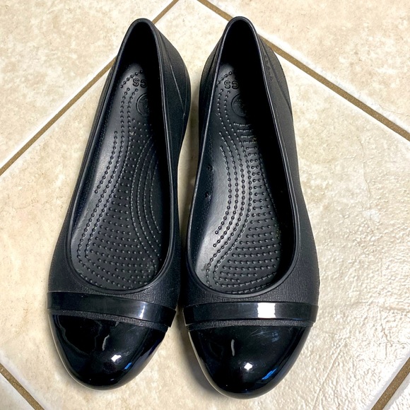 CROCS | Shoes | Crocs Womens Size 5 Flats | Poshmark